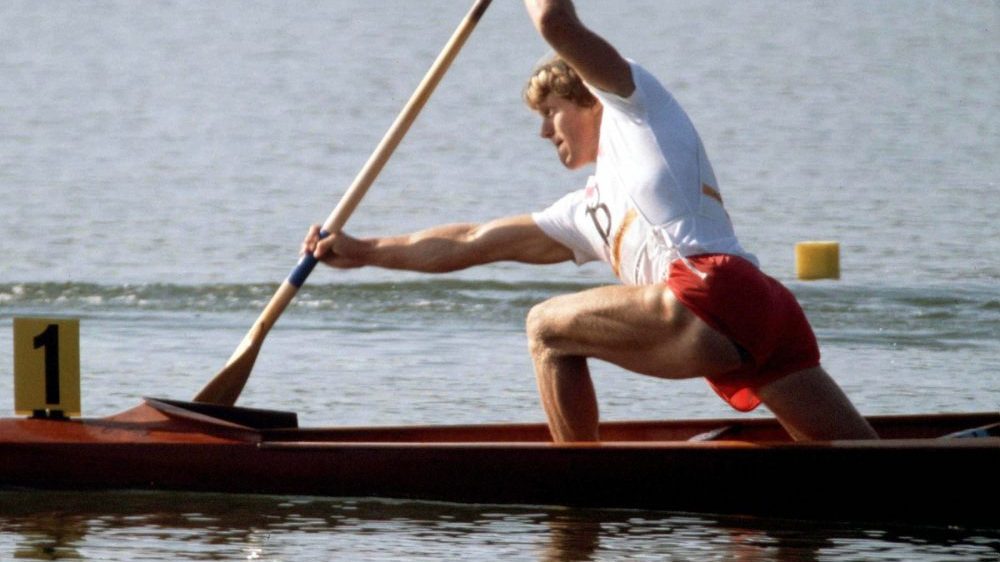 Cain Canoes to Gold - Team Canada - Official Olympic Team Website